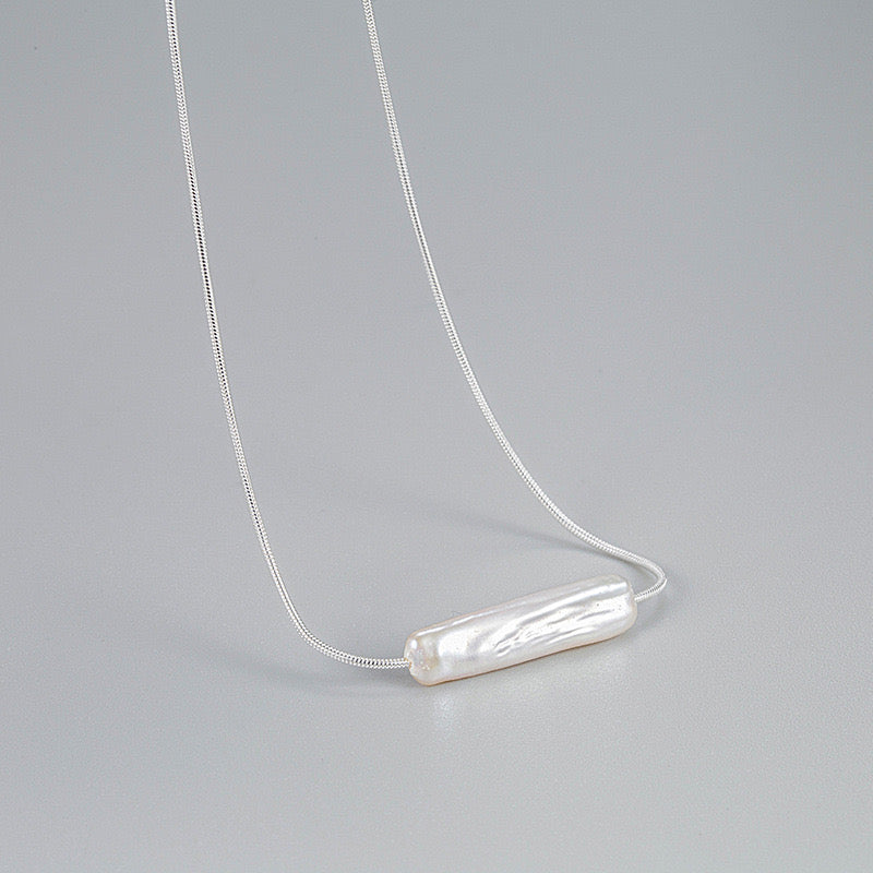 Alya's - Sleek Baroque Pendant – Alya Pearls